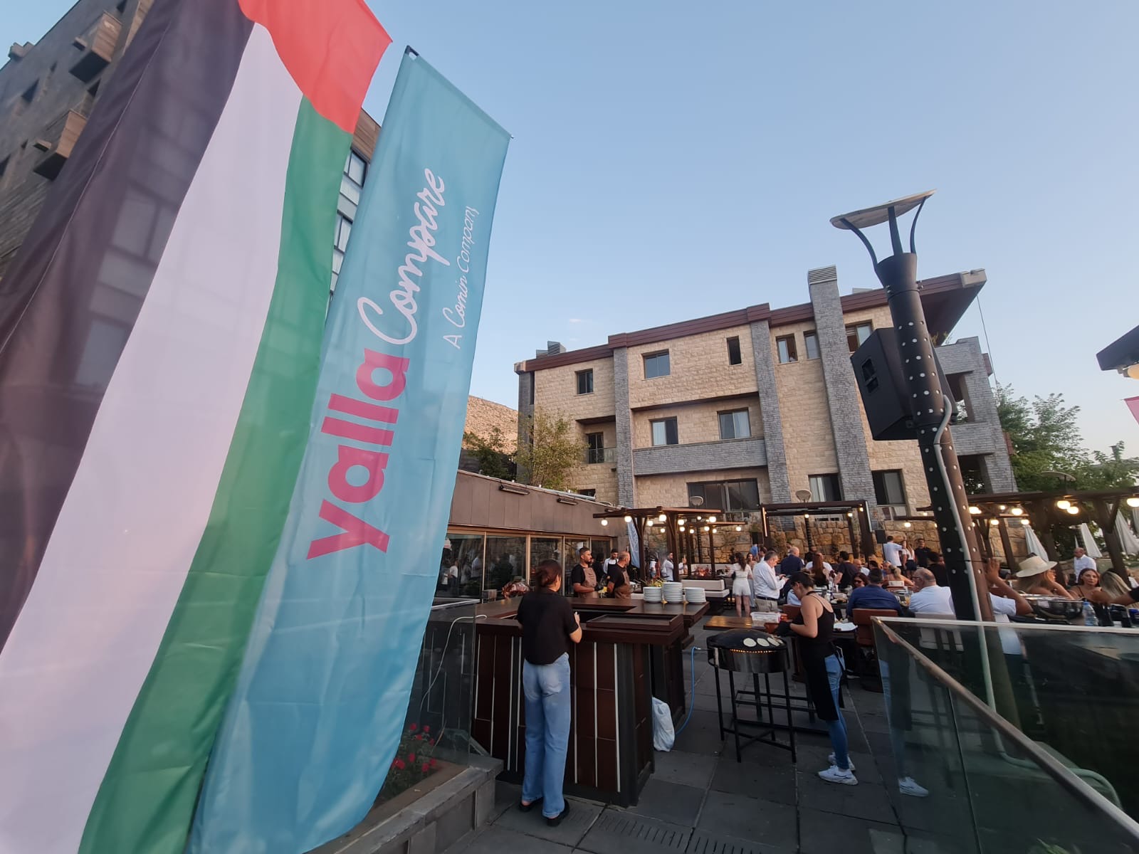 Beiruting | News | Between the UAE and Lebanon: “Moments That Matter” Gathering Under the Sky of ...